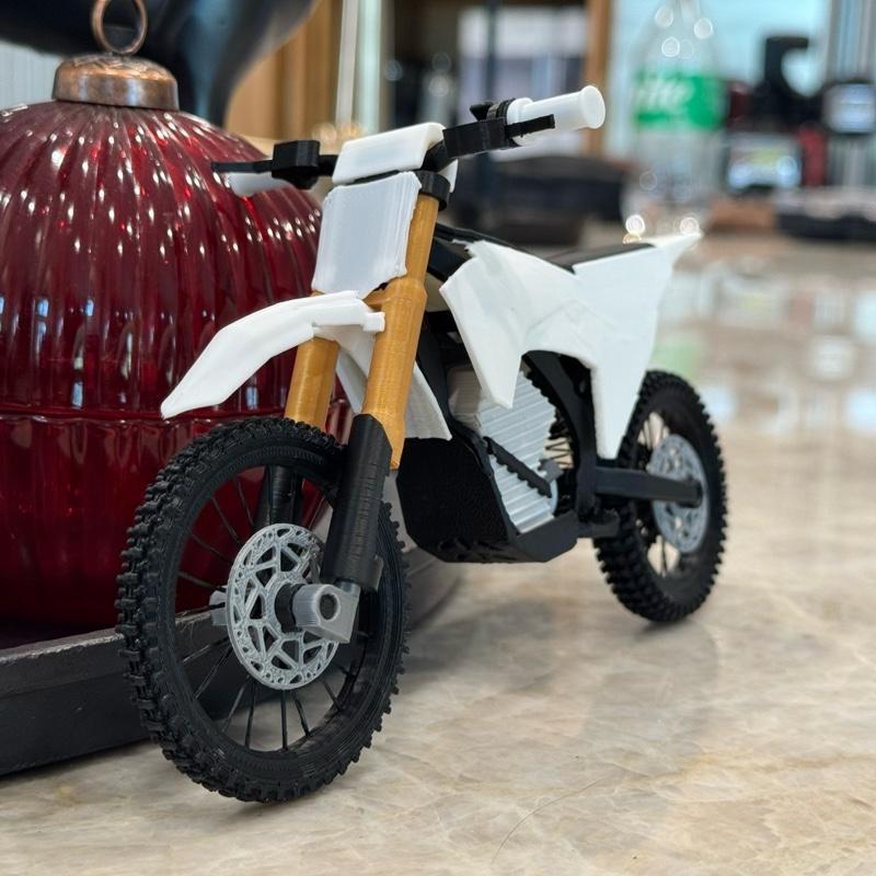 Mini Stark Varg – ReRide Co.